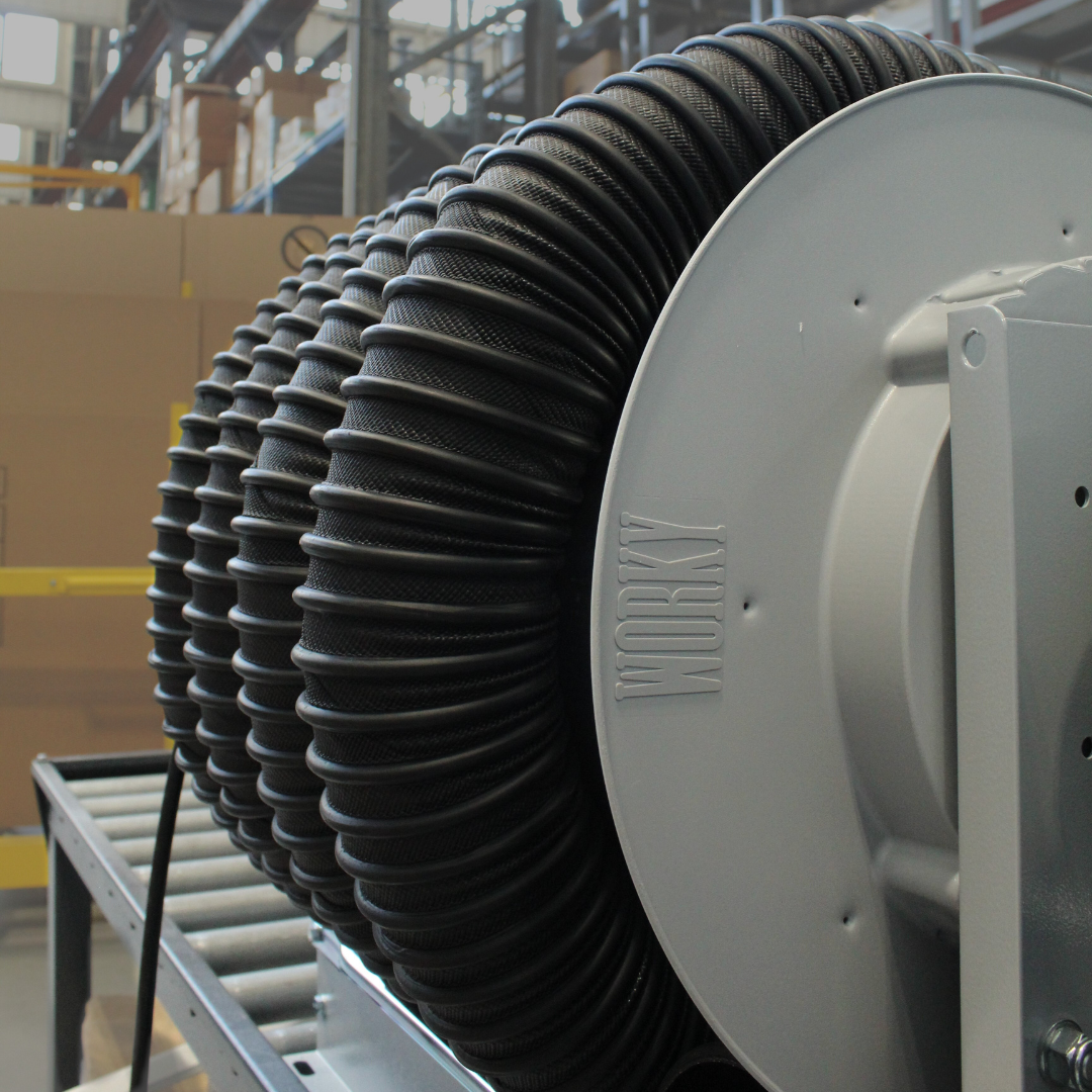 Workshop extraction system and safety in the workplace